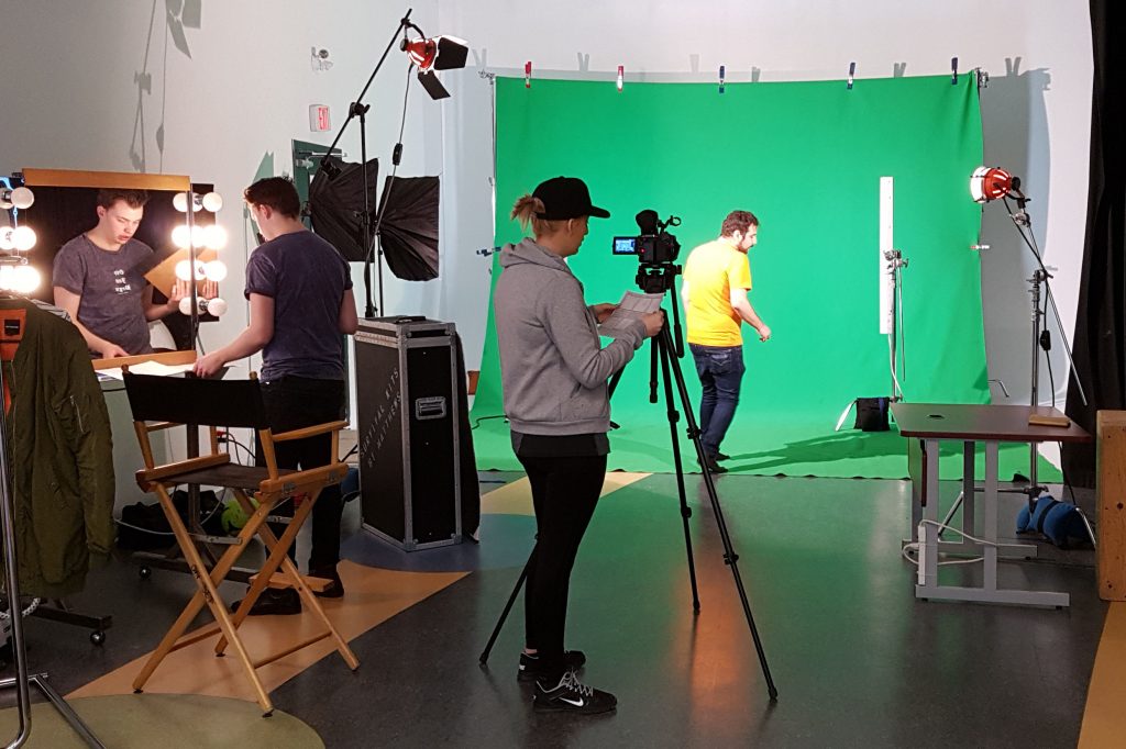 Broadcasting Program Expands Into Online Media - Vancouver Institute of ...